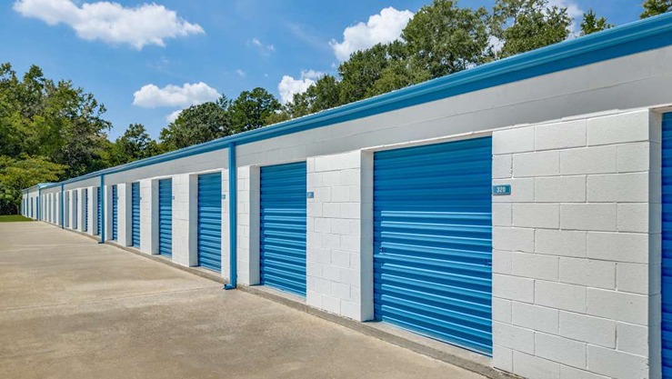 Self Storage Units Carthage, TX, at 426 South Shelby Street | Right ...